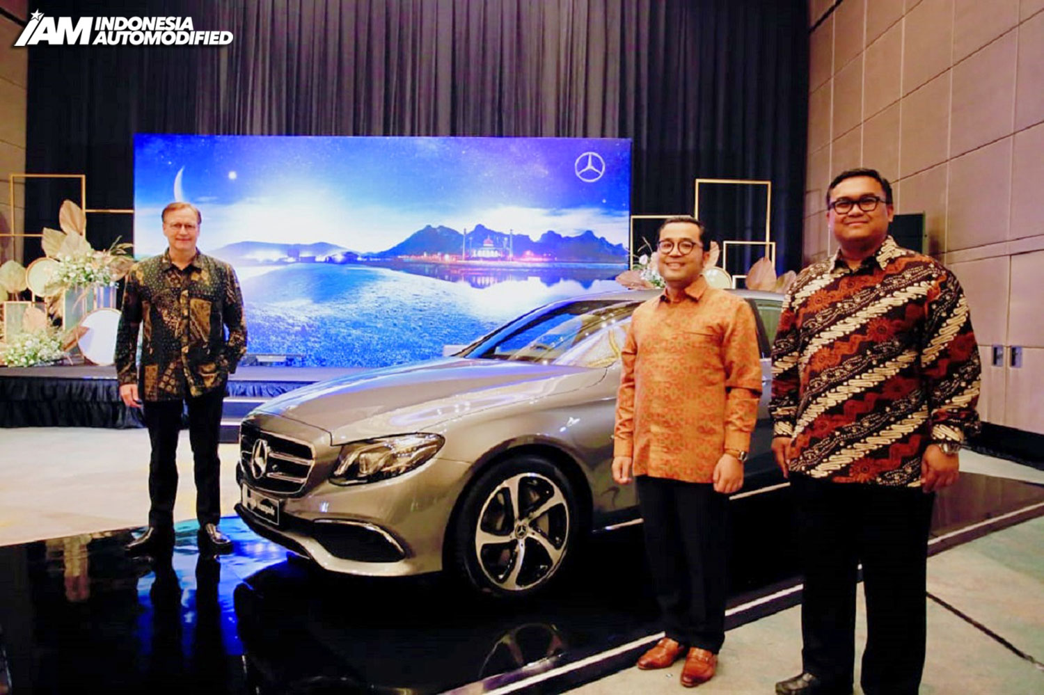 Mercedes Benz Rilis Dua Mesin Terbaru pada Mercy E-Class, Apa Saja ...
