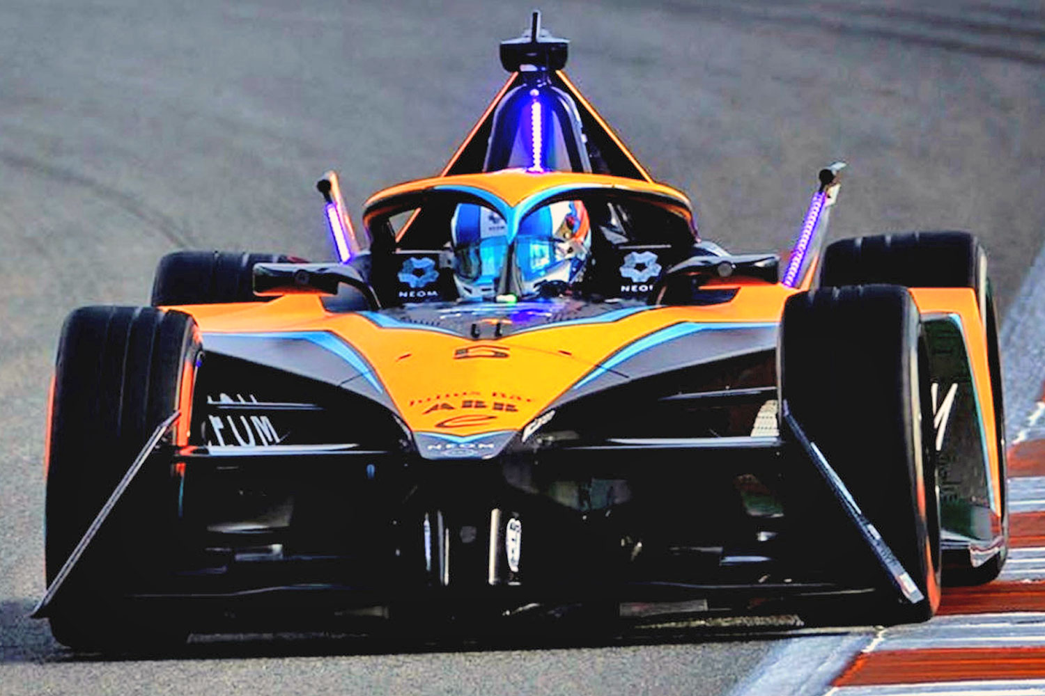 Debut di 2023, Tim Baru McLaren Bakal Hadir di Ajang Formula E ...