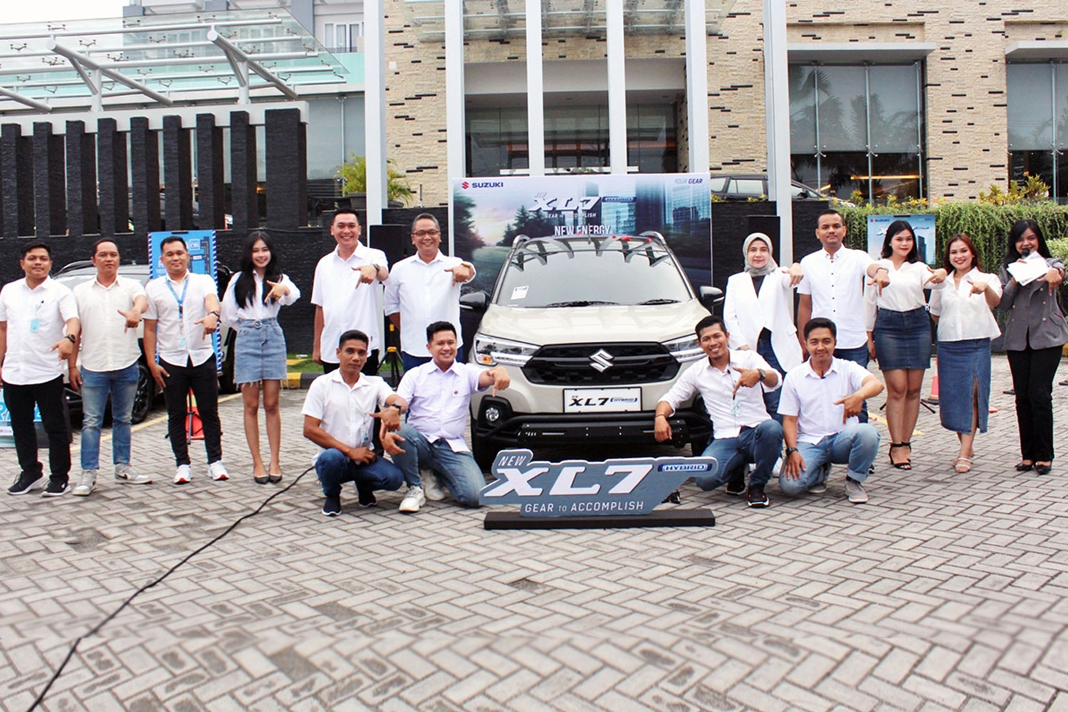 Suzuki Resmi Distribusikan New XL7 Hybrid ke-33 Kota di Indonesia – IAM ...