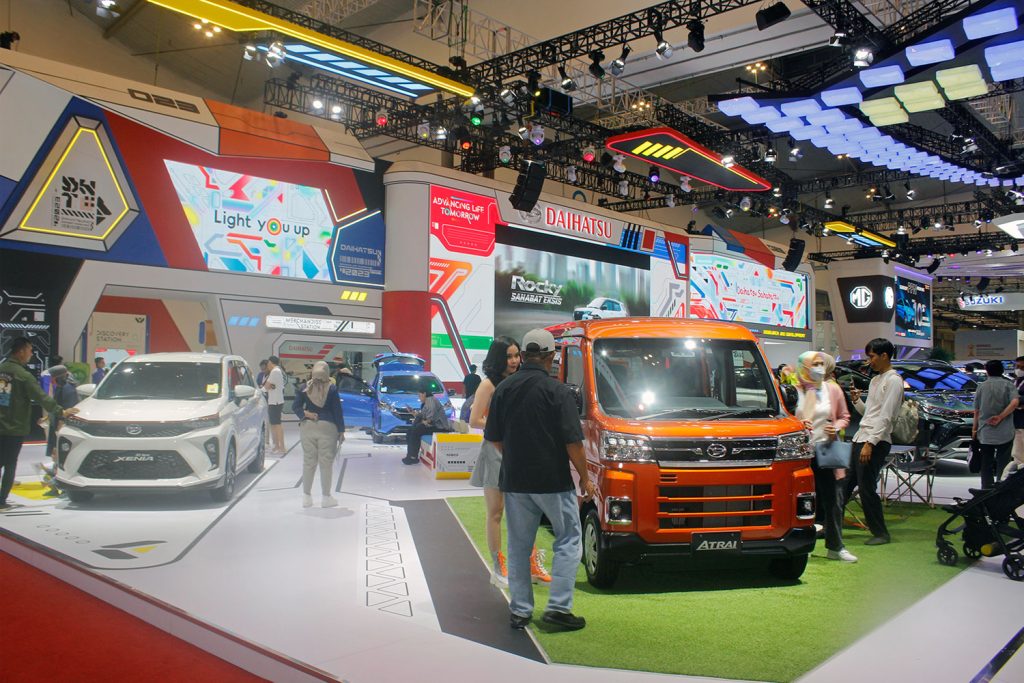 Booth Daihatsu Raih Beragam Penghargaan dan Capaian Penjualan Menarik ...